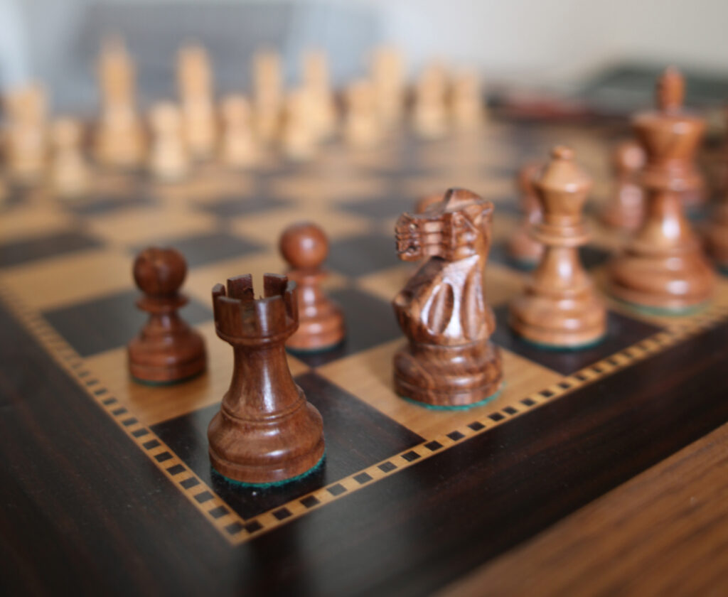 Chess ~ Backgammon | MISSION POOL TABLES AND GAMES 805-569-1444